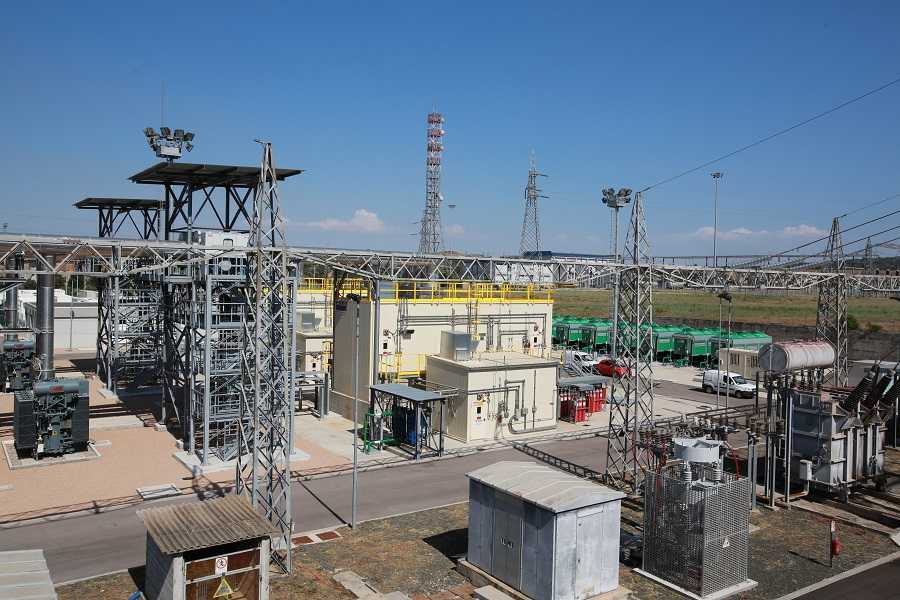 Terna - Nuova linea elettrica sostenibile collega Capri alla terraferma ...